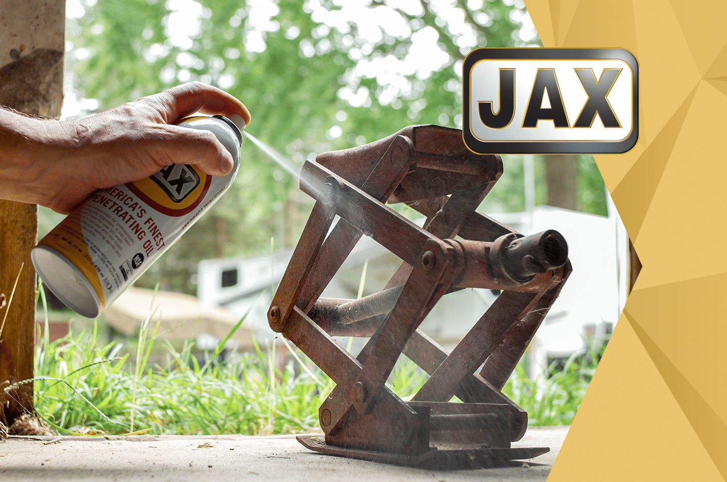 Why does oil foam? | JAX INC.